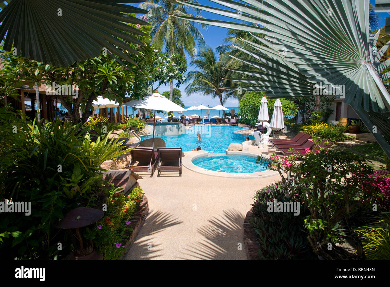 Hotel tropical hi-res stock photography and images - Alamy