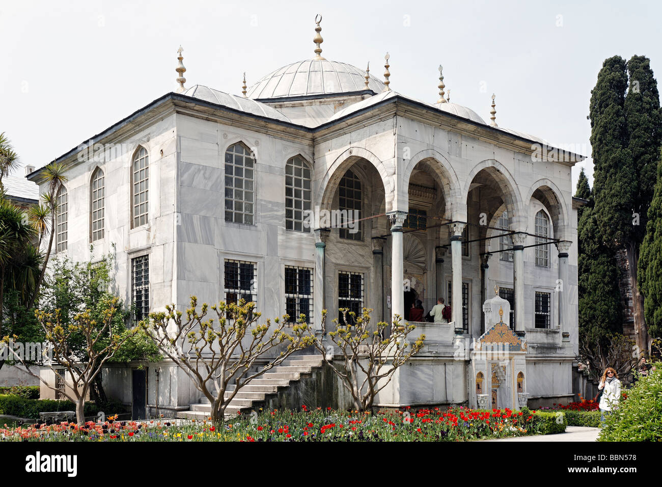 Topkapi palace library hi-res stock photography and images - Alamy