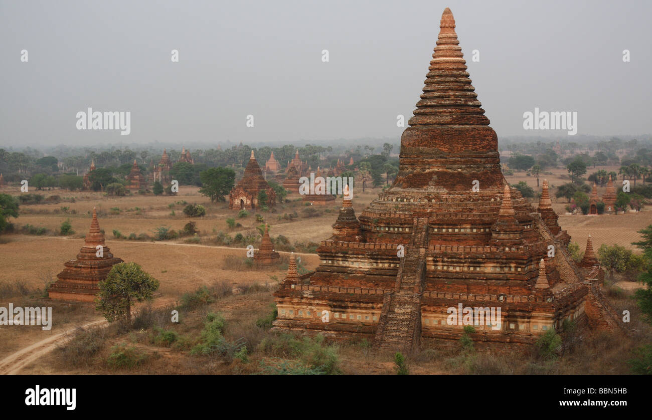 Temple in Bagan, Myanmar (Pagan, Burma Stock Photo - Alamy