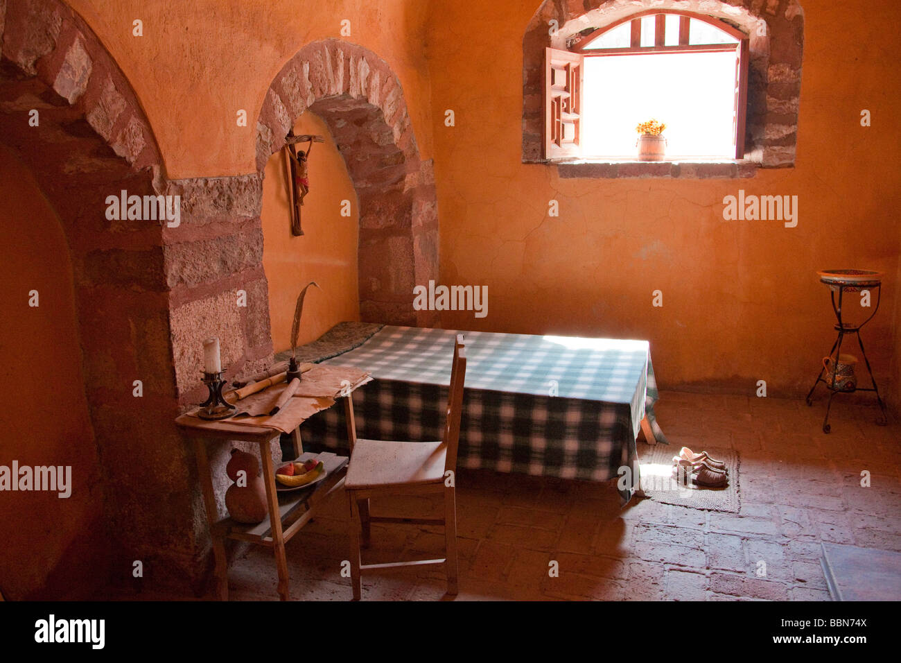 A typical room for studying monks in the templo and Exconvento de la ...