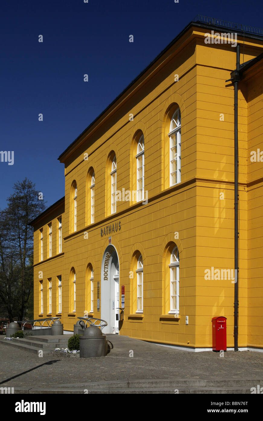 Ratzeburg city hall hi-res stock photography and images - Alamy