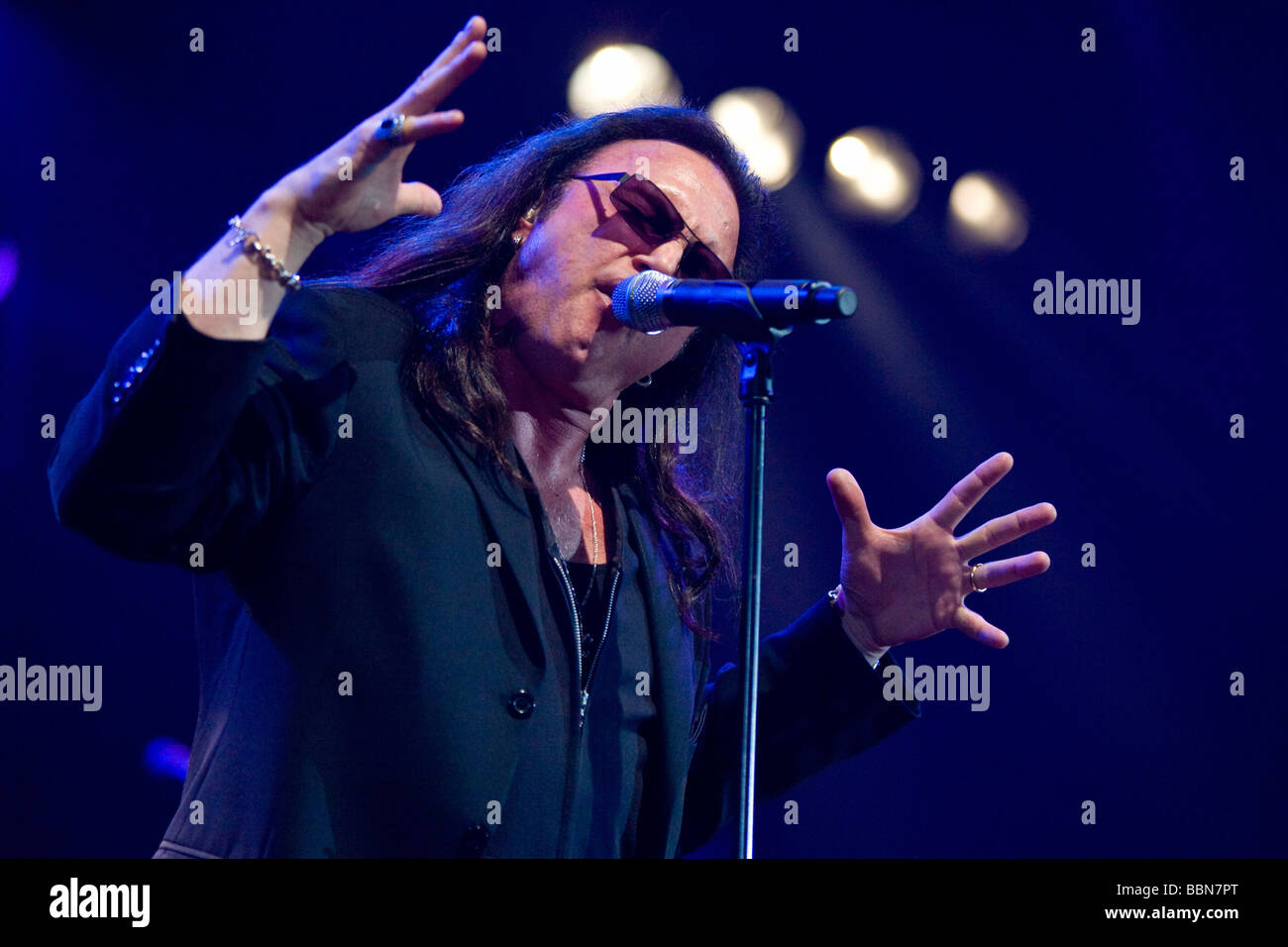 Queensr hi-res stock photography and images - Alamy