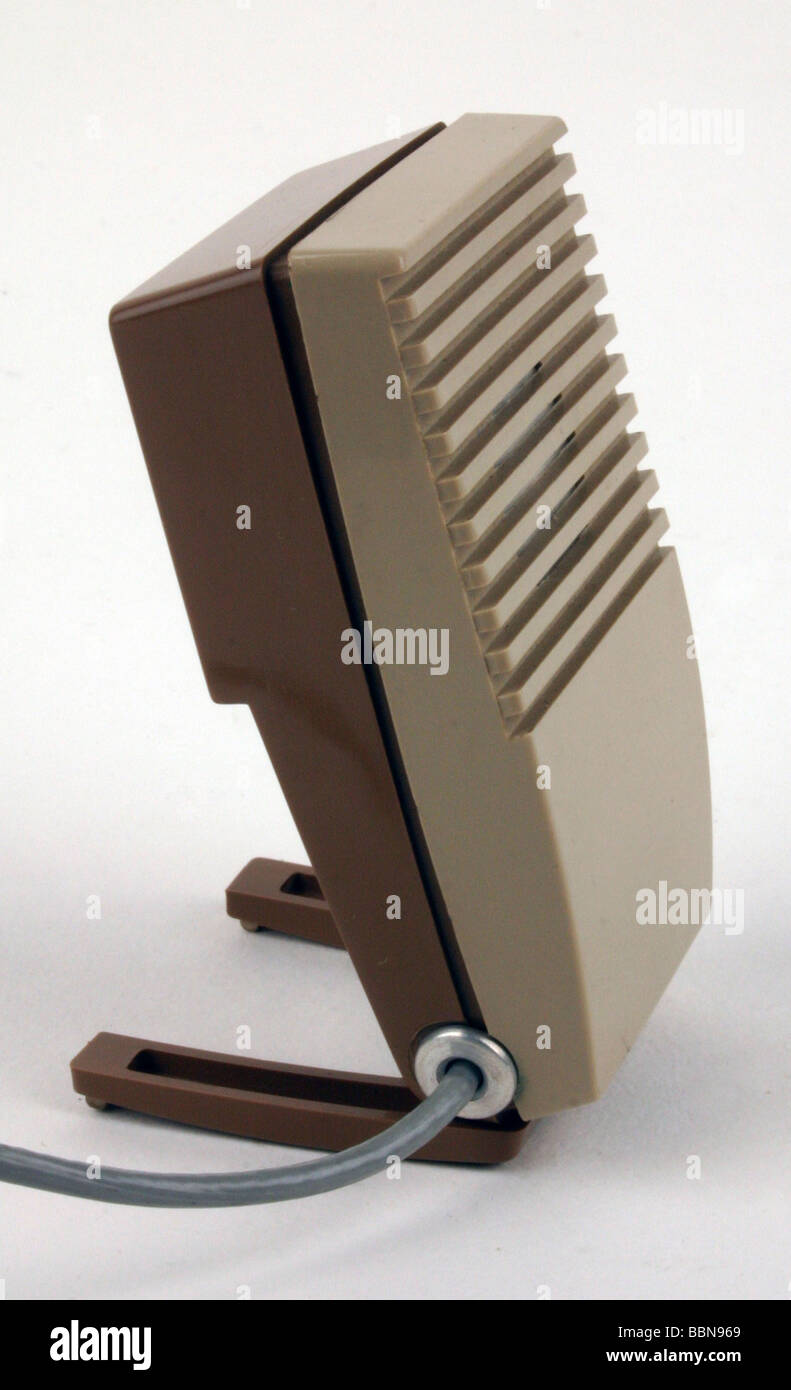 technics, microphones, dynamic home microphone DM 1331, made by VEB ...