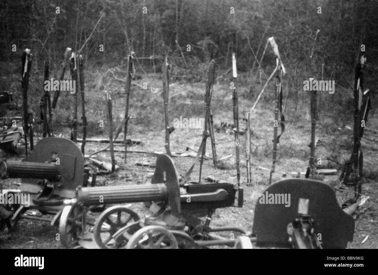 events, Second World War / WWII, Russia 1941, Soviet arms, captured by ...