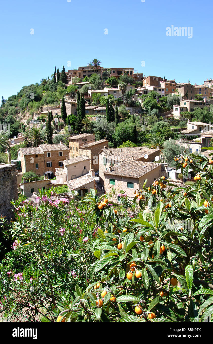 Village of deia hi-res stock photography and images - Alamy