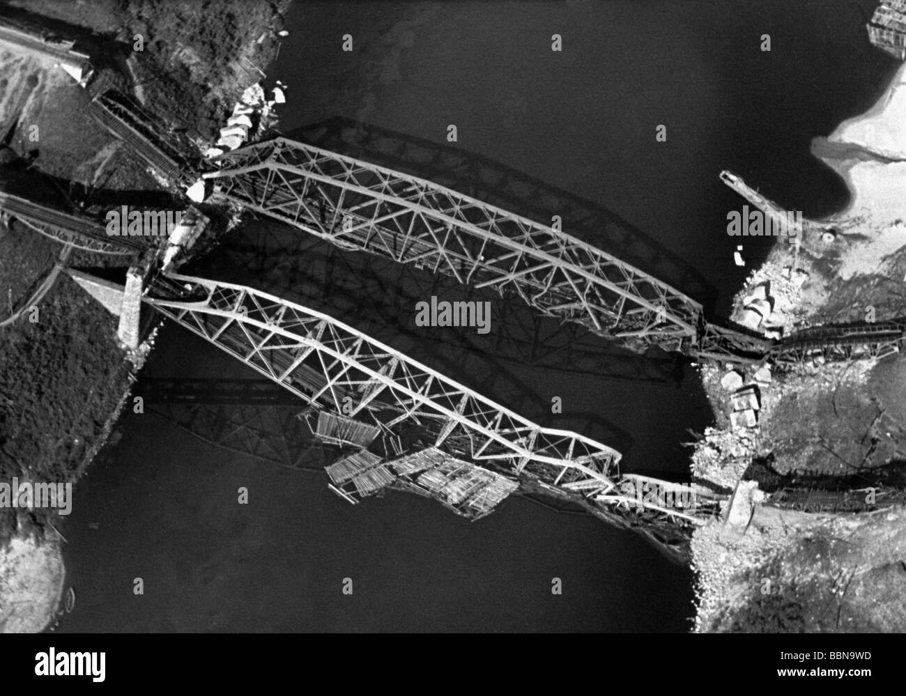 events, Second World War / WWII, Russia 1941, bridges blown up by the ...