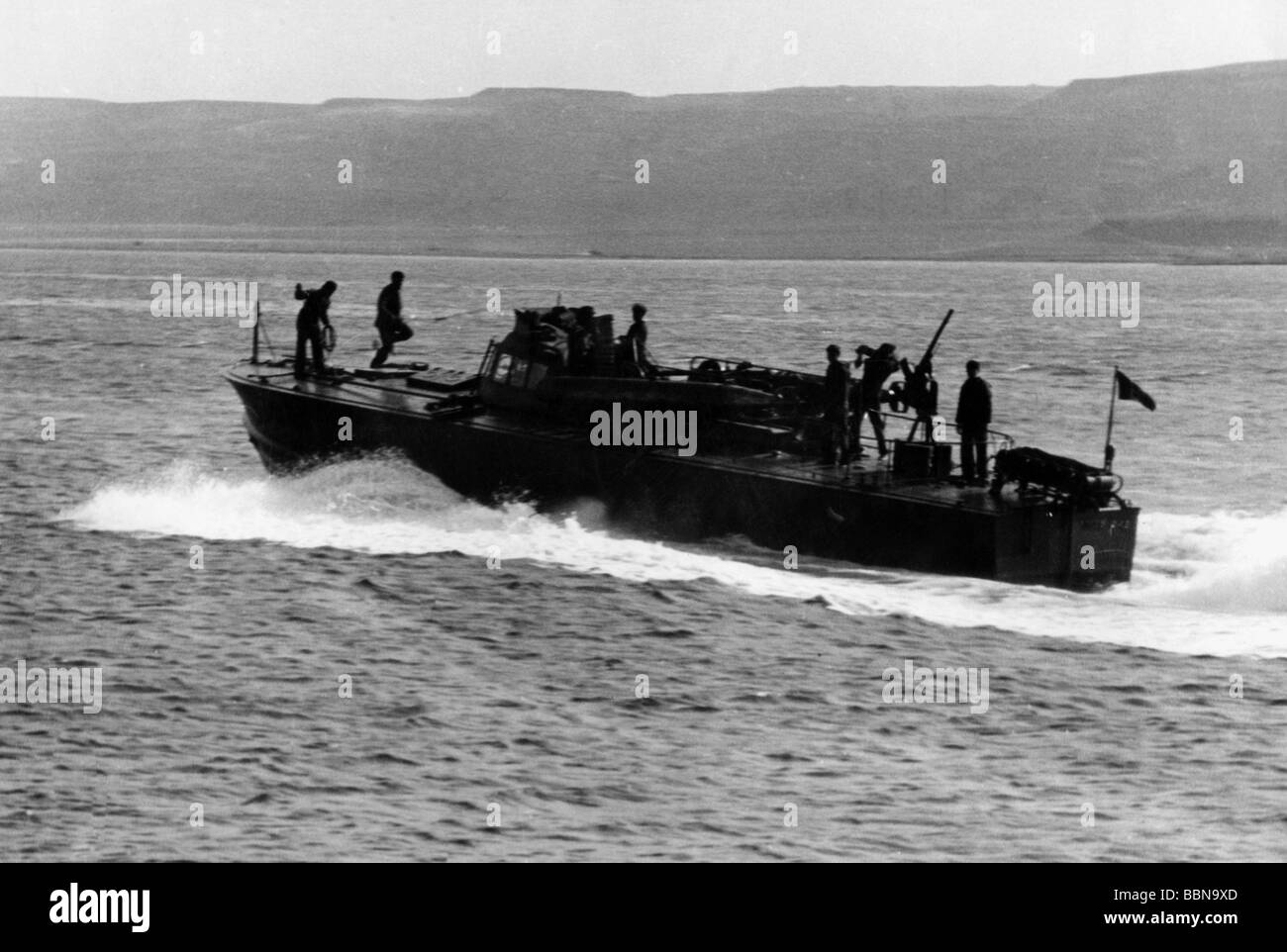 Fast attack craft hi-res stock photography and images - Alamy