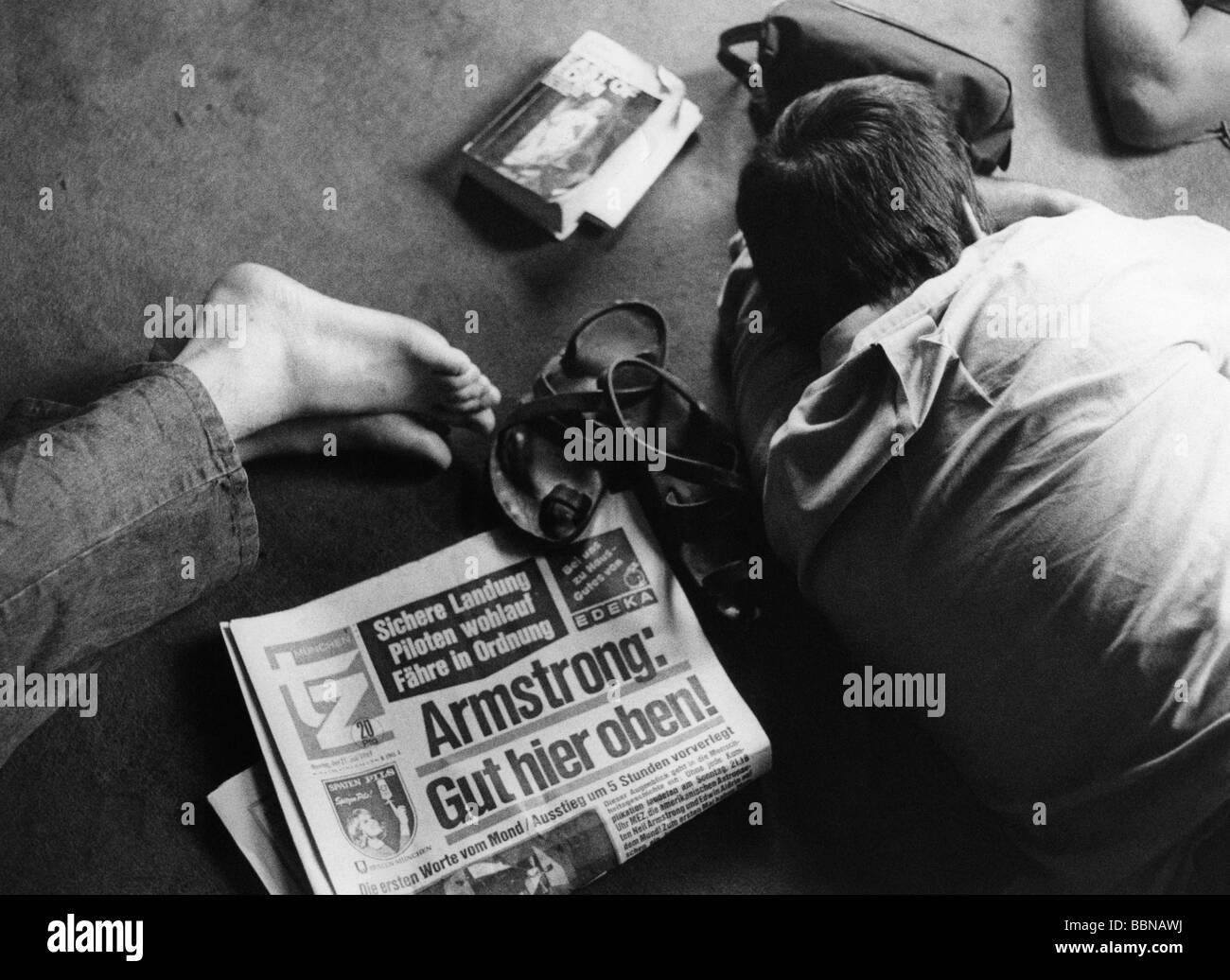 1969 newspaper hi-res stock photography and images - Alamy