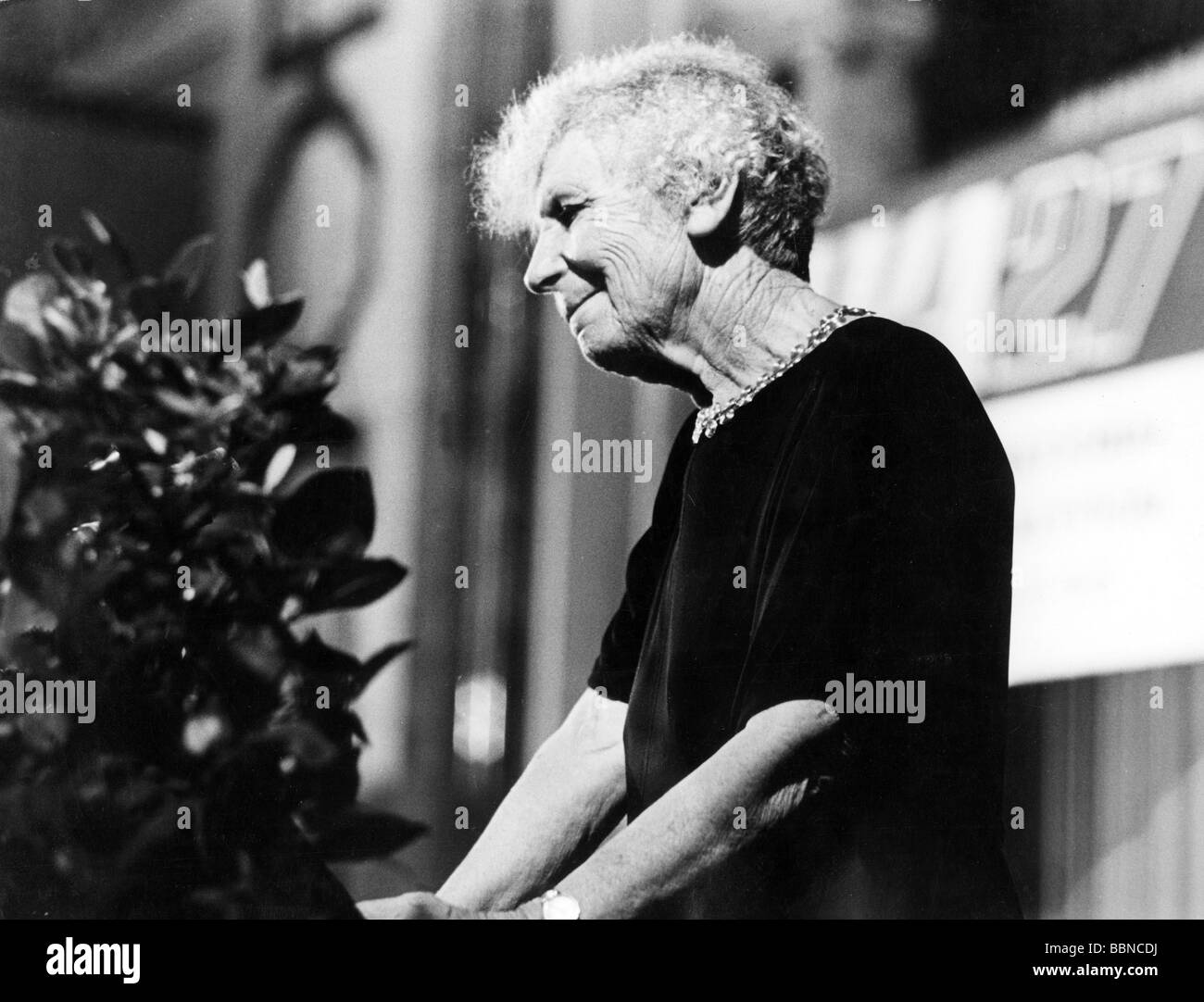 Sigmund freud hi-res stock photography and images - Alamy