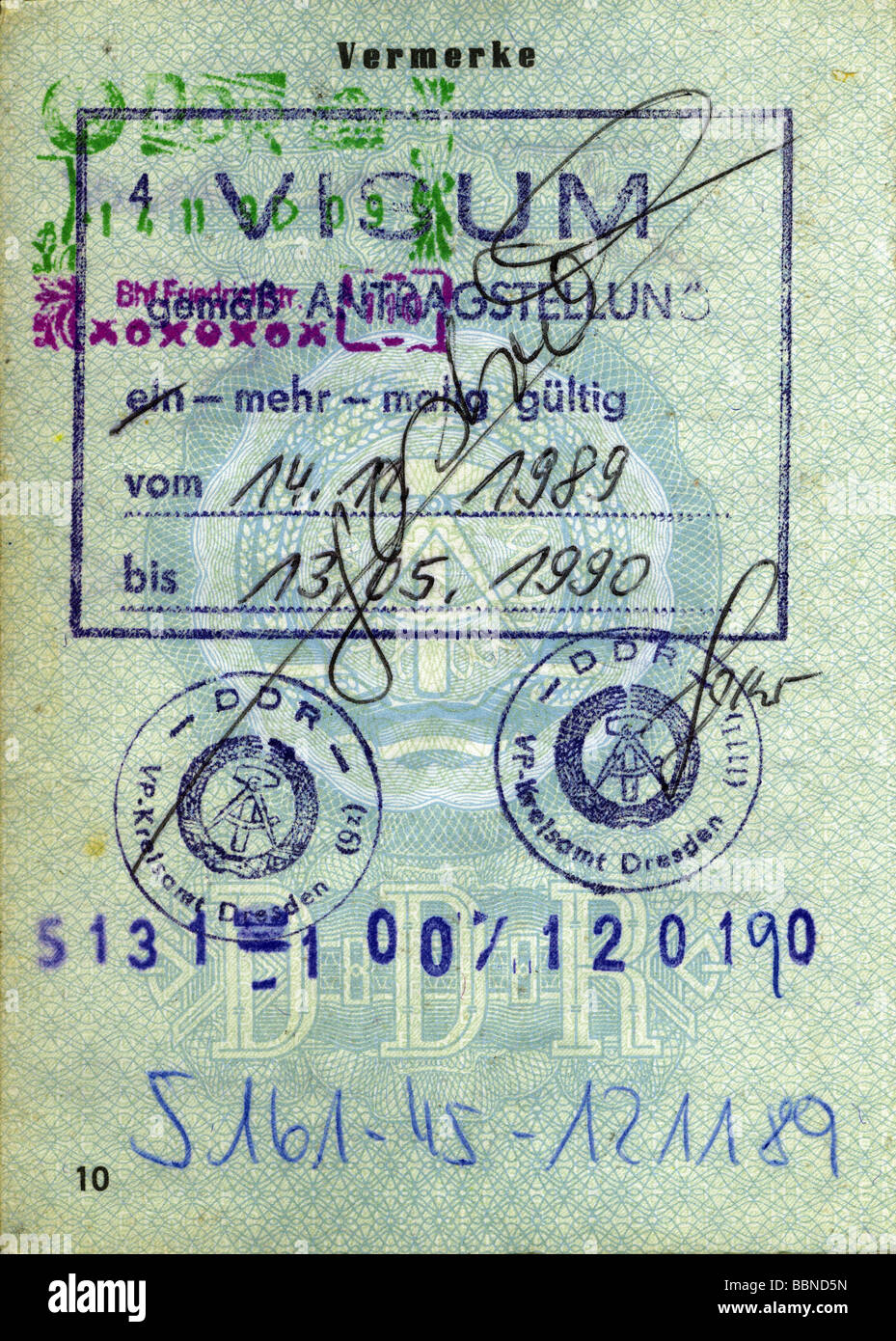 Gdr historical documents hi-res stock photography and images - Alamy