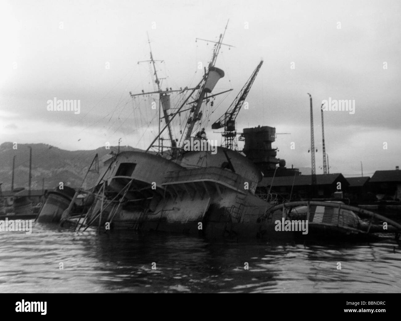 Scuttling of the french fleet in toulon hi-res stock photography and ...
