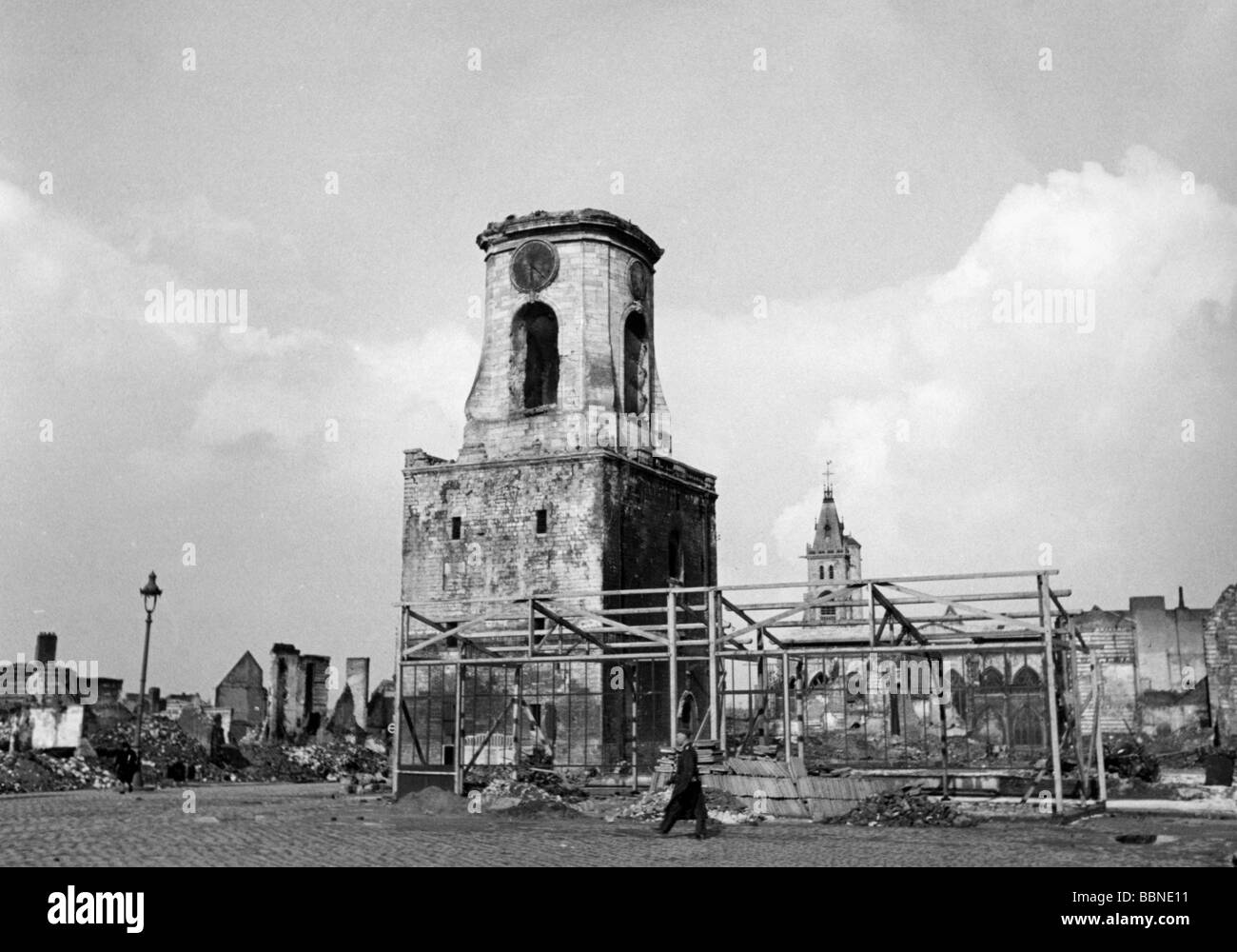 France street world war 2 hi-res stock photography and images - Alamy