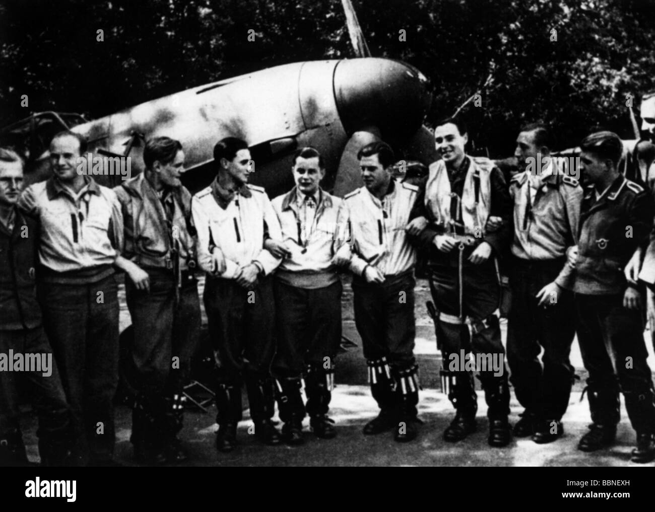 Wwii fighter pilot hi-res stock photography and images - Alamy