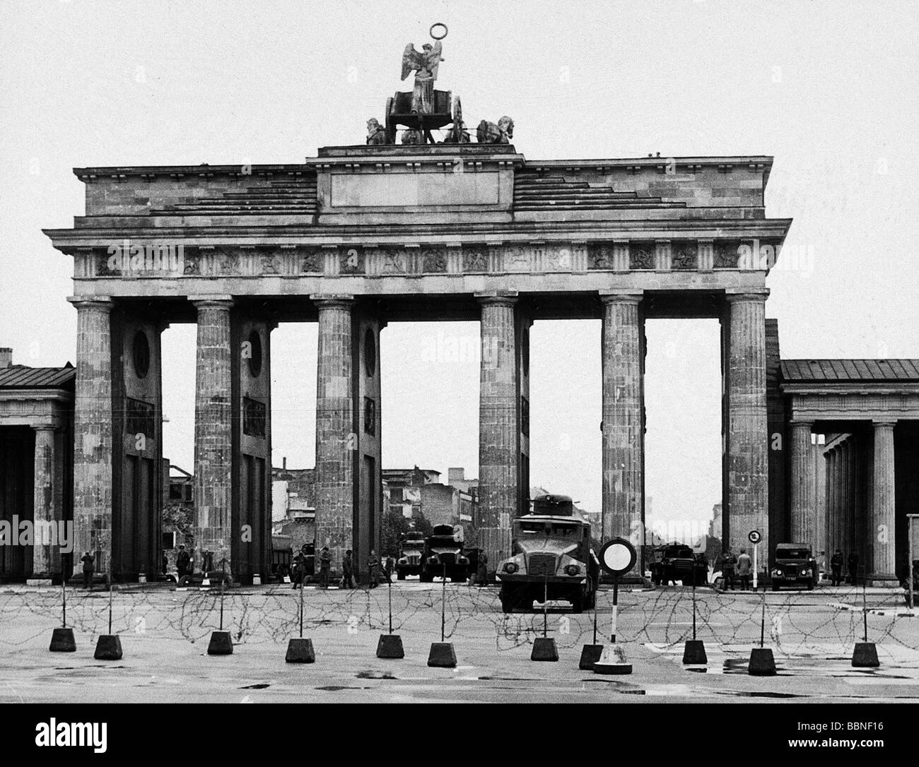 1961 berlin wall built Black and White Stock Photos & Images - Alamy