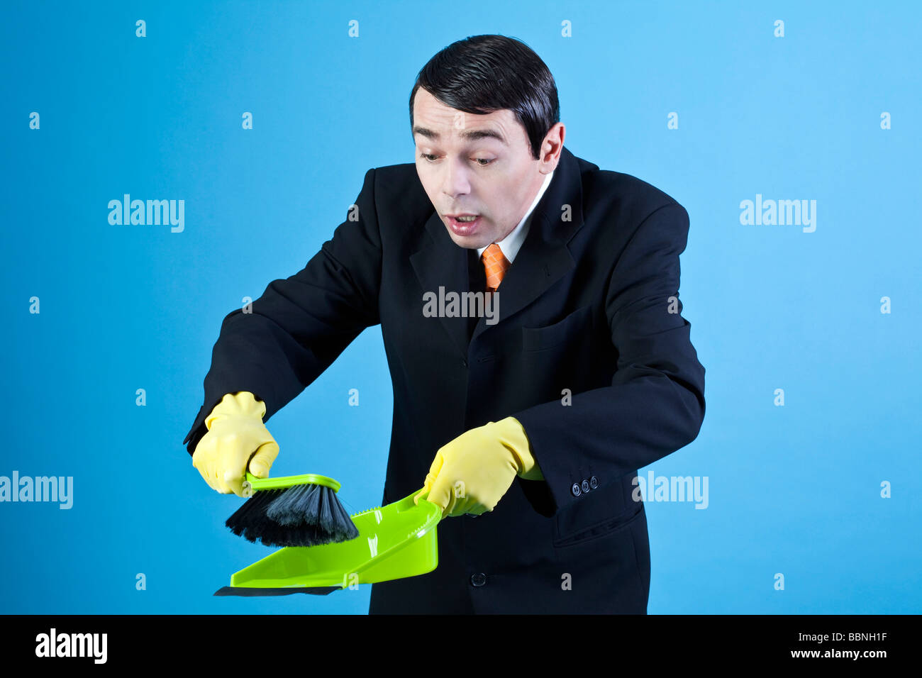 Dustpan with brush hi-res stock photography and images - Alamy