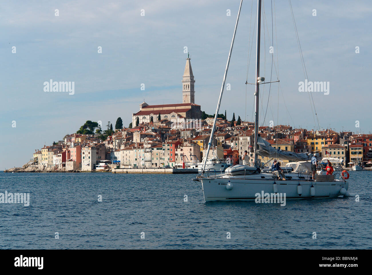 geography / travel, Croatia, Istra, Rovinj: View of the old peninsula ...