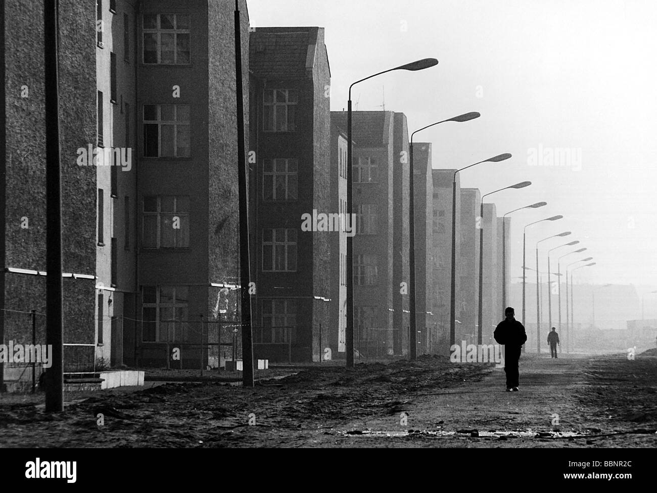 Berlin 1990 hi-res stock photography and images - Alamy