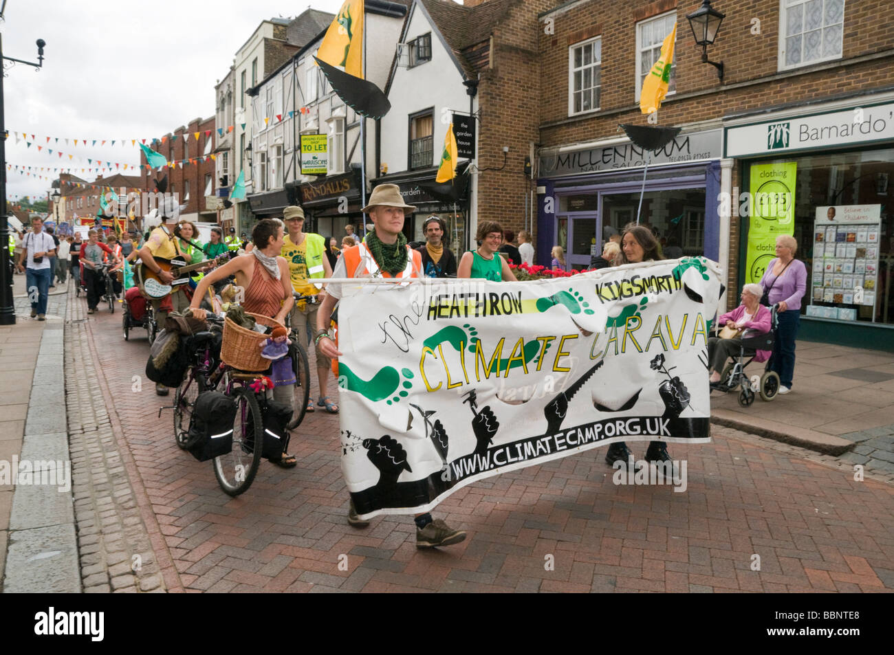 After the No New Coal Rally in Rochester, Kent, the Climate Caravan ...