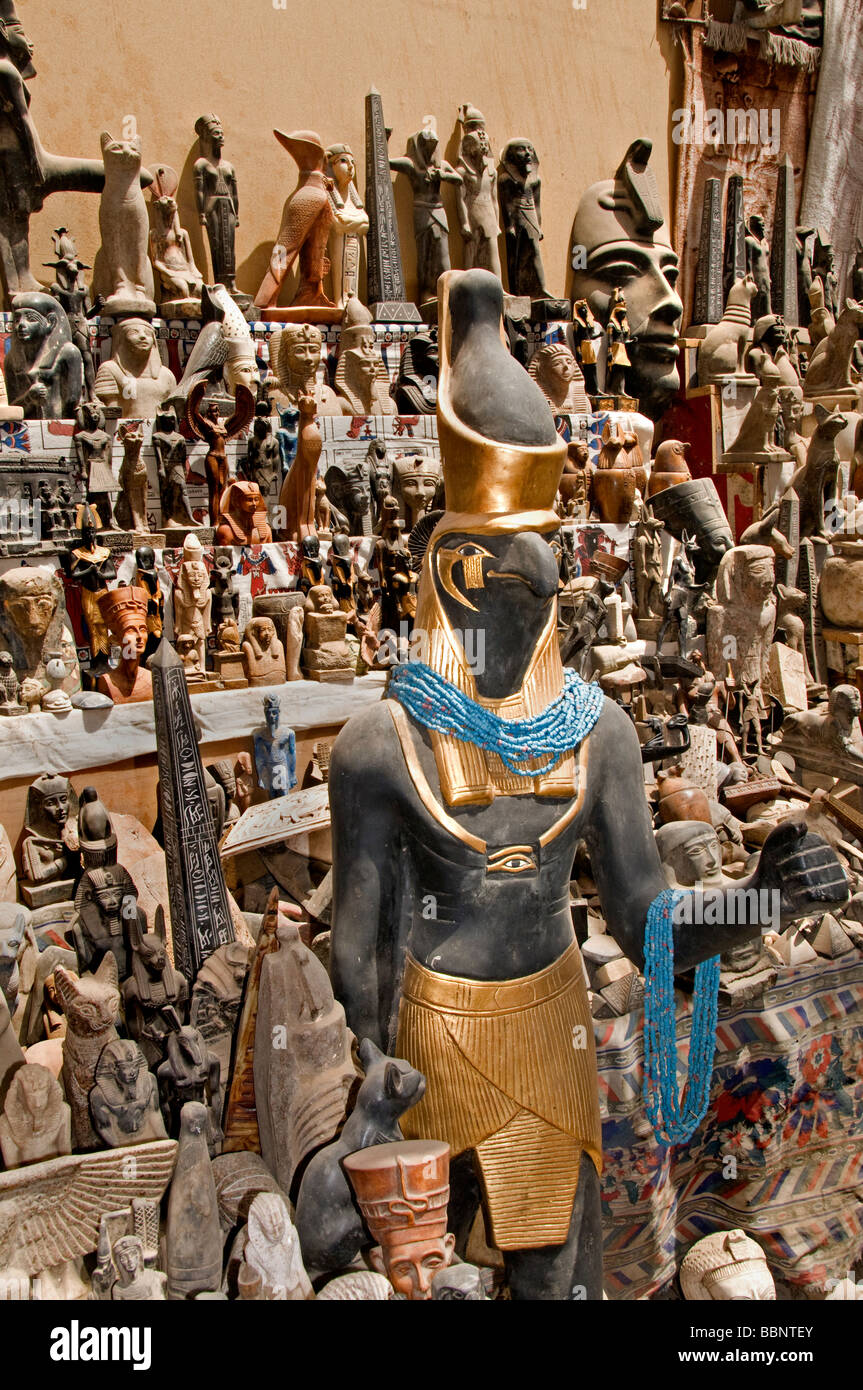 Luxor Egypt Bazaar Souk antique ancient old swap Stock Photo - Alamy