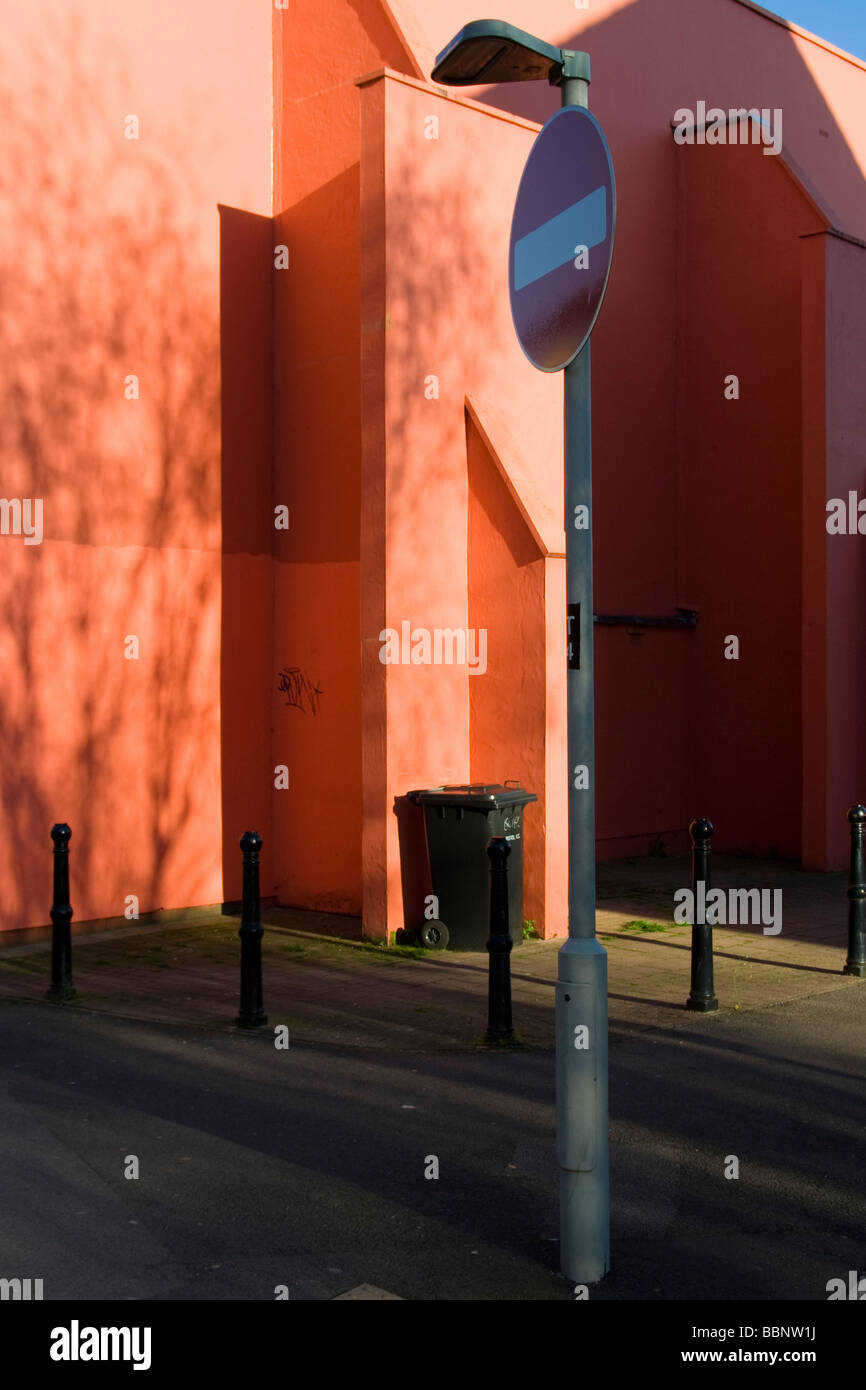Dustbin red hi-res stock photography and images - Alamy