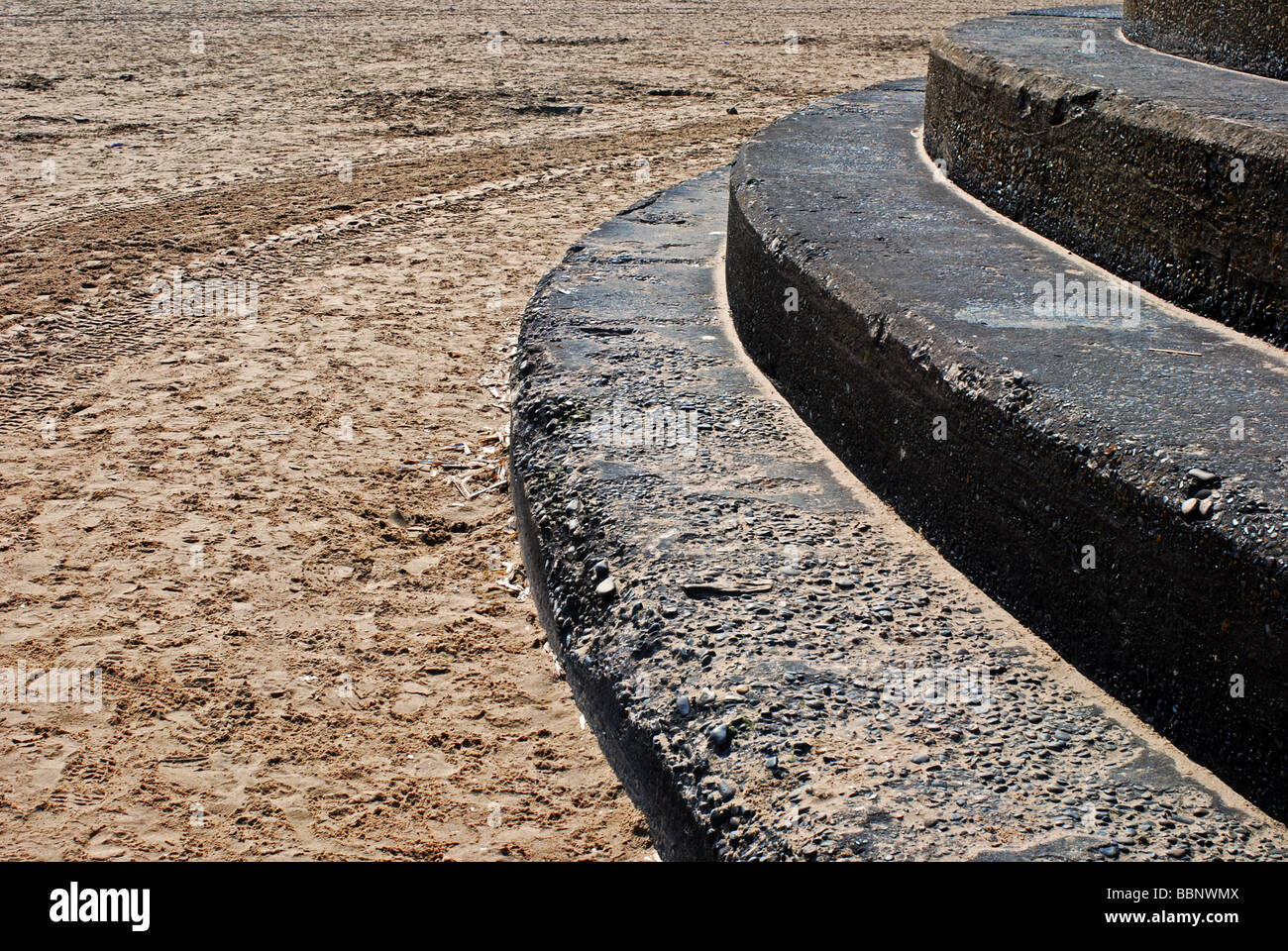 Round steps hi-res stock photography and images - Alamy