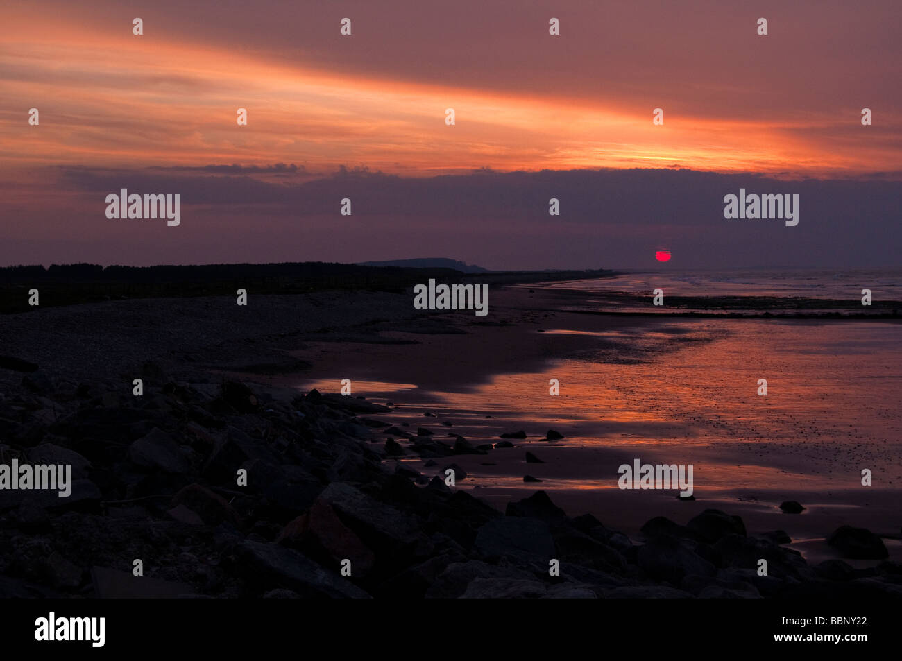 Sunset over Spey Bay/Portgordon Stock Photo - Alamy