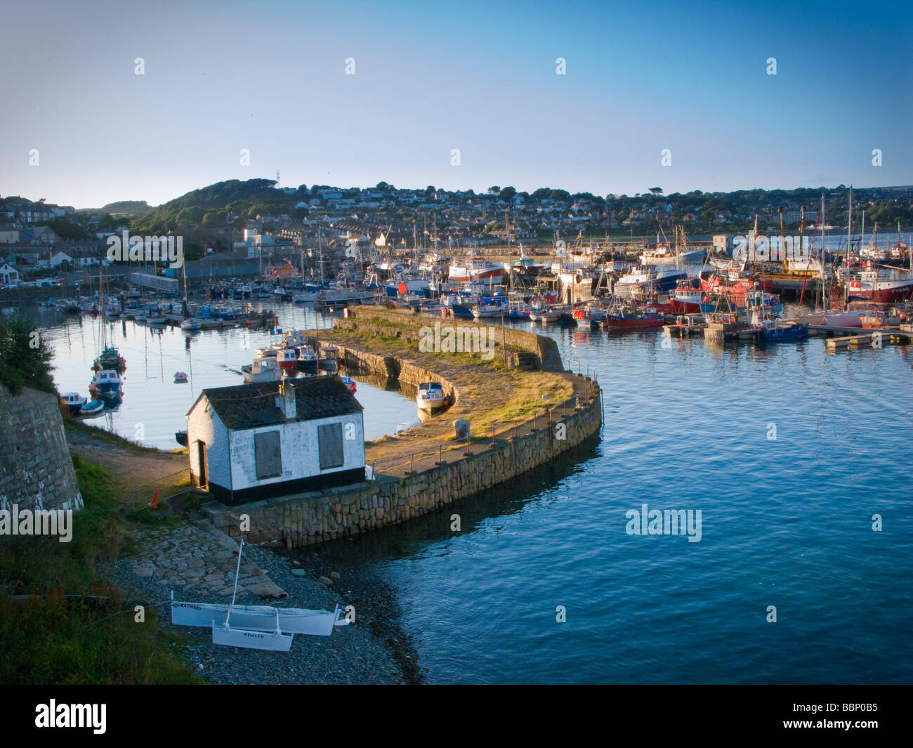 Newlyn Cornwall UK fishing town harbour Stock Photo - Alamy