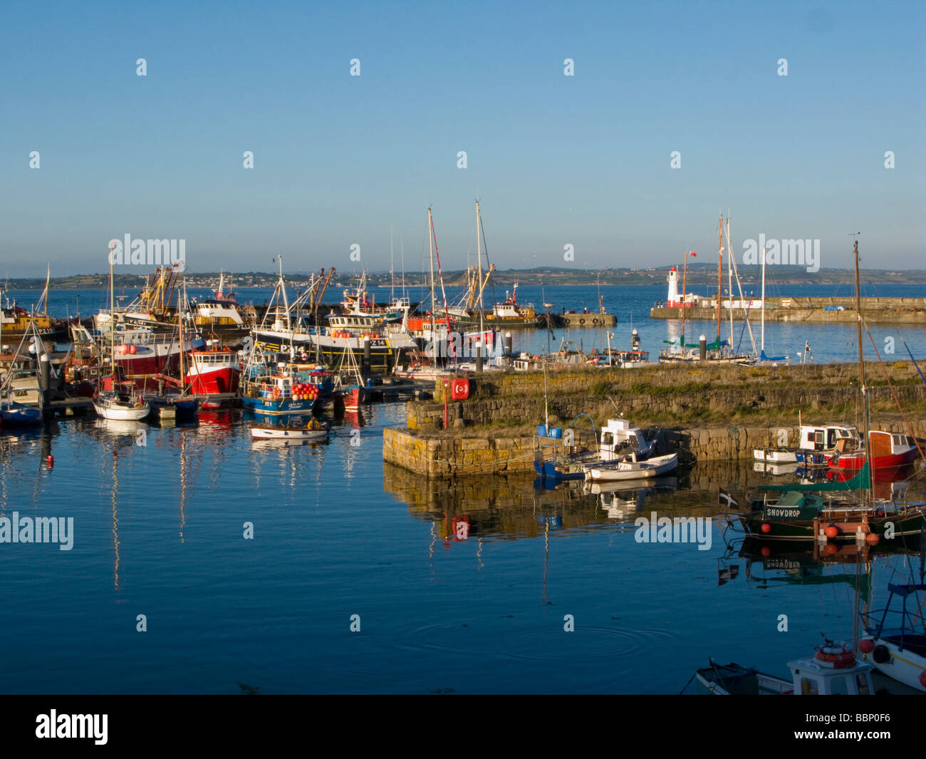 Newlyn town hi-res stock photography and images - Alamy