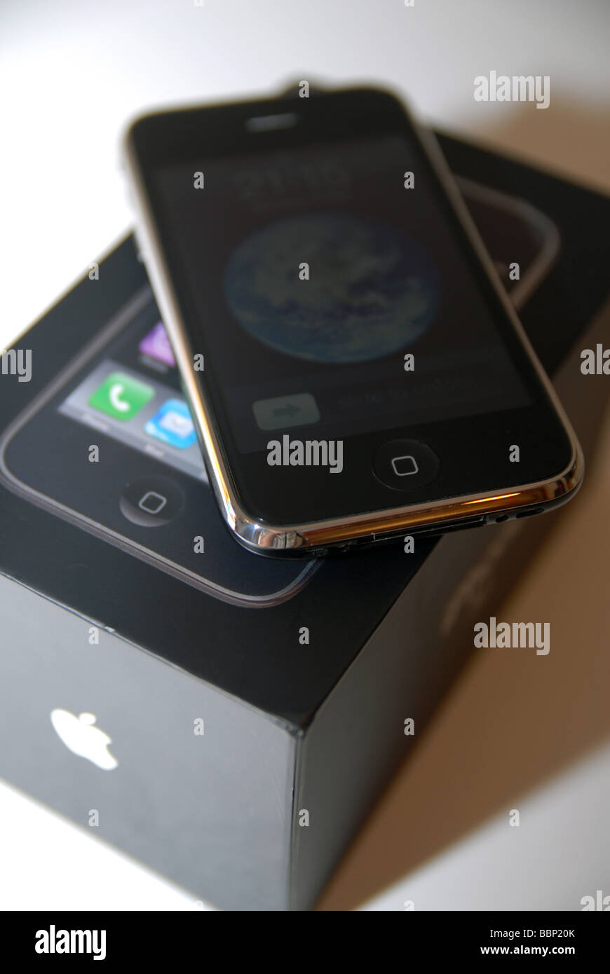 New apple device hi-res stock photography and images - Alamy