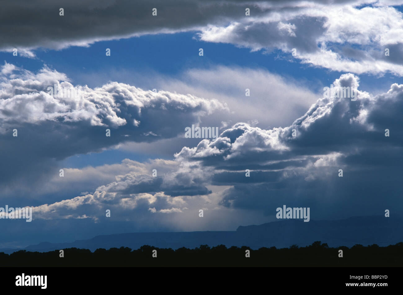 Scenic utah desert hi-res stock photography and images - Alamy