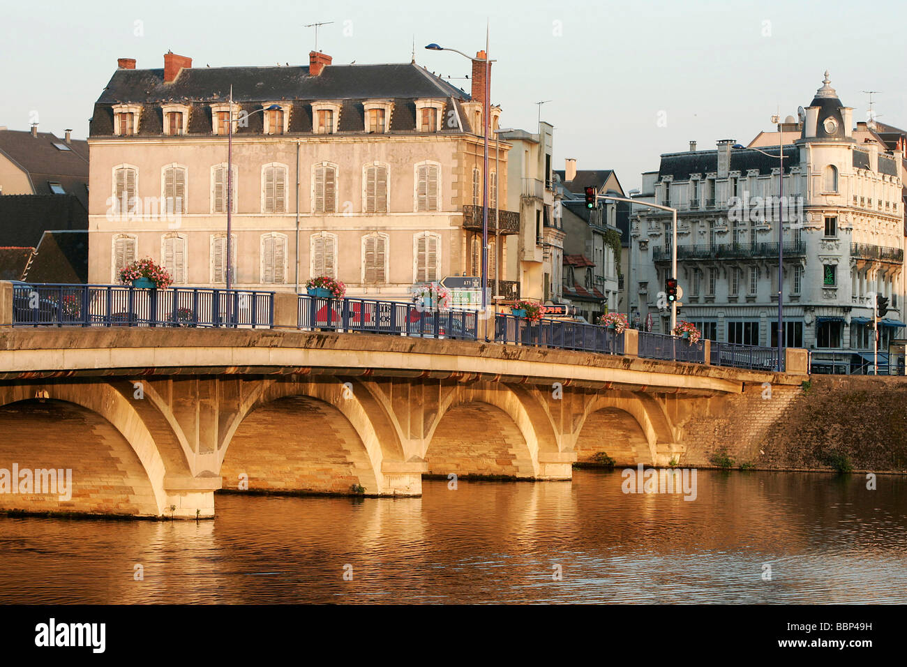 BRIDGE OVER THE CHER, MONTLUCON, ALLIER (03), FRANCE Stock Photo - Alamy