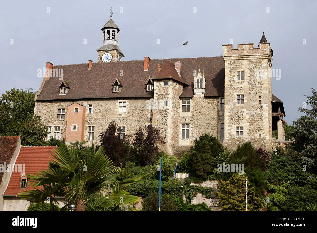 Castle of the dukes of bourbon hi-res stock photography and images - Alamy