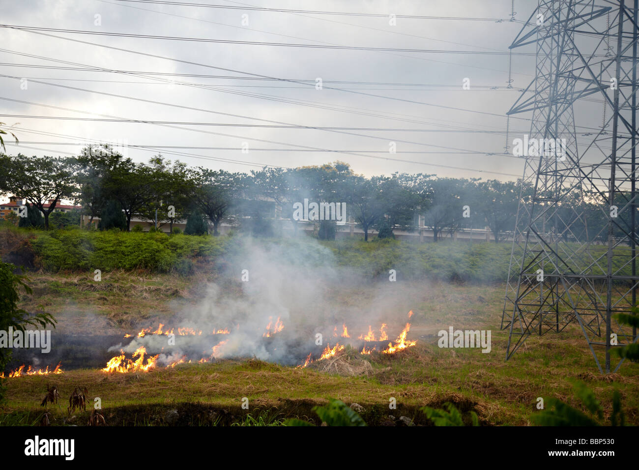 Burning cable hi-res stock photography and images - Alamy
