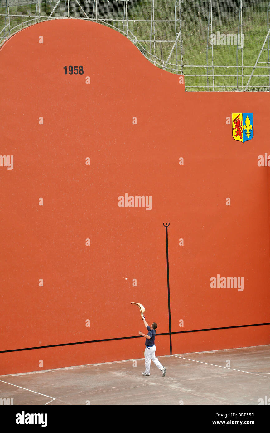 A GAME OF GRAND CHISTERA PELOTA, GRAND FRONTON, BIDART, PYRENEES ...