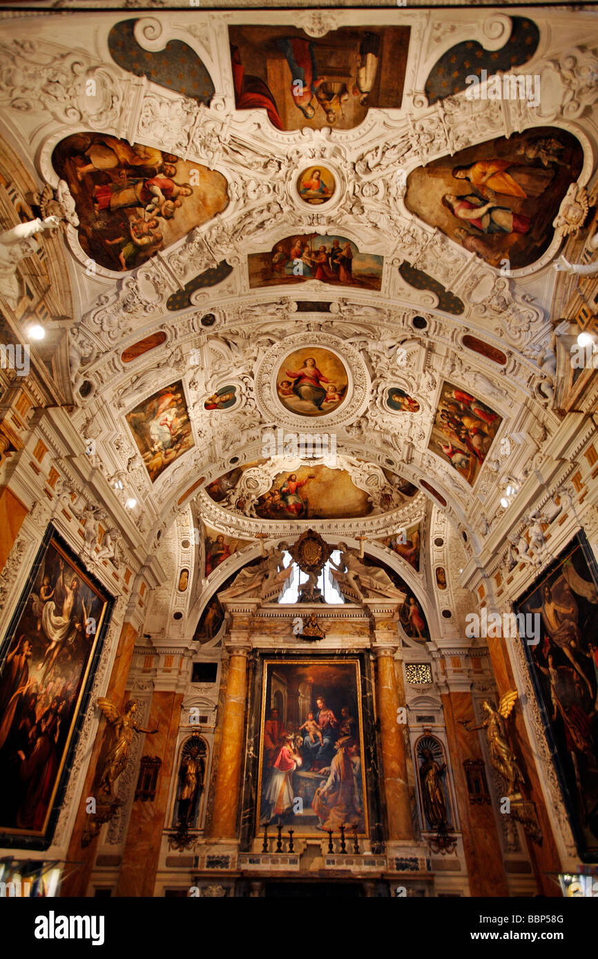 CEILINGS AND PAINTINGS IN THE CHAPEL OF THE MUSEO DELL'OPERA DEL DUOMO, PIAZZA DELLA QUERCIA ...