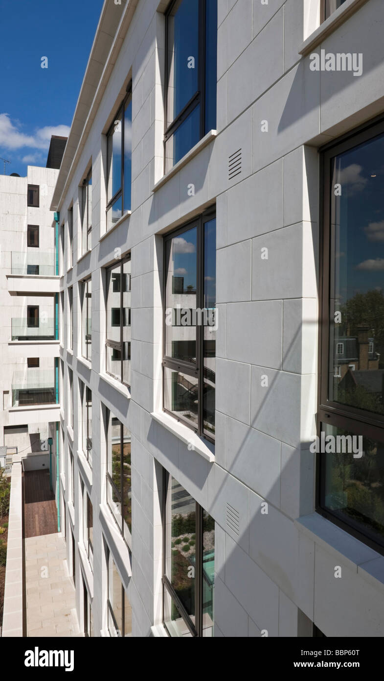 Embassy court, st john's wood hi-res stock photography and images - Alamy