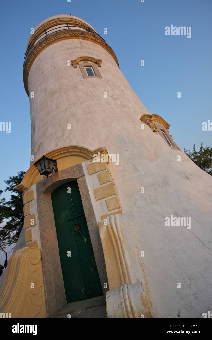 Lighthouse at the Guia Fortress in macau Stock Photo - Alamy