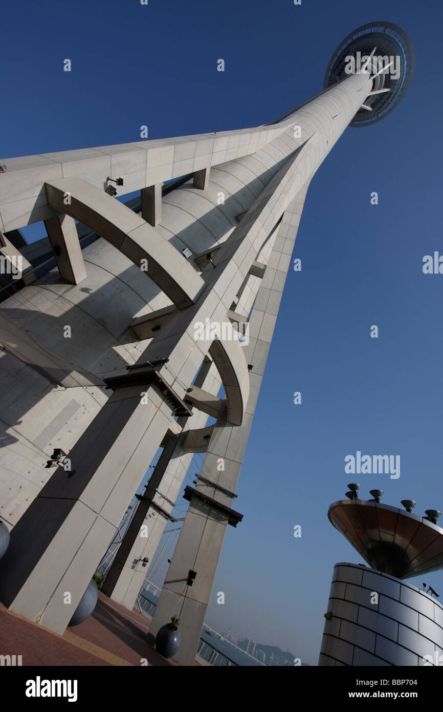 Panoramica vertical hi-res stock photography and images - Alamy