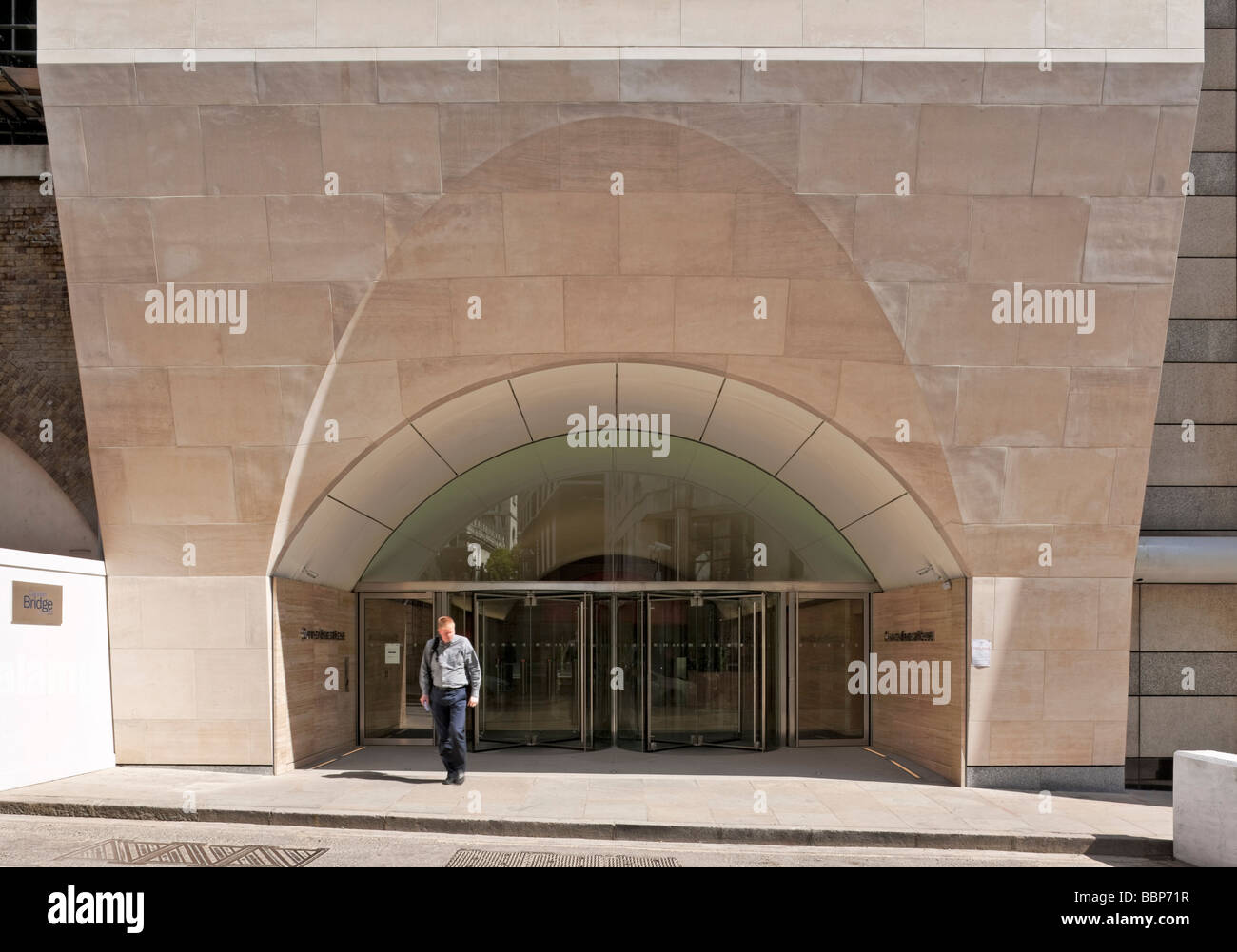Cannon Bridge House in the City of London Stock Photo - Alamy