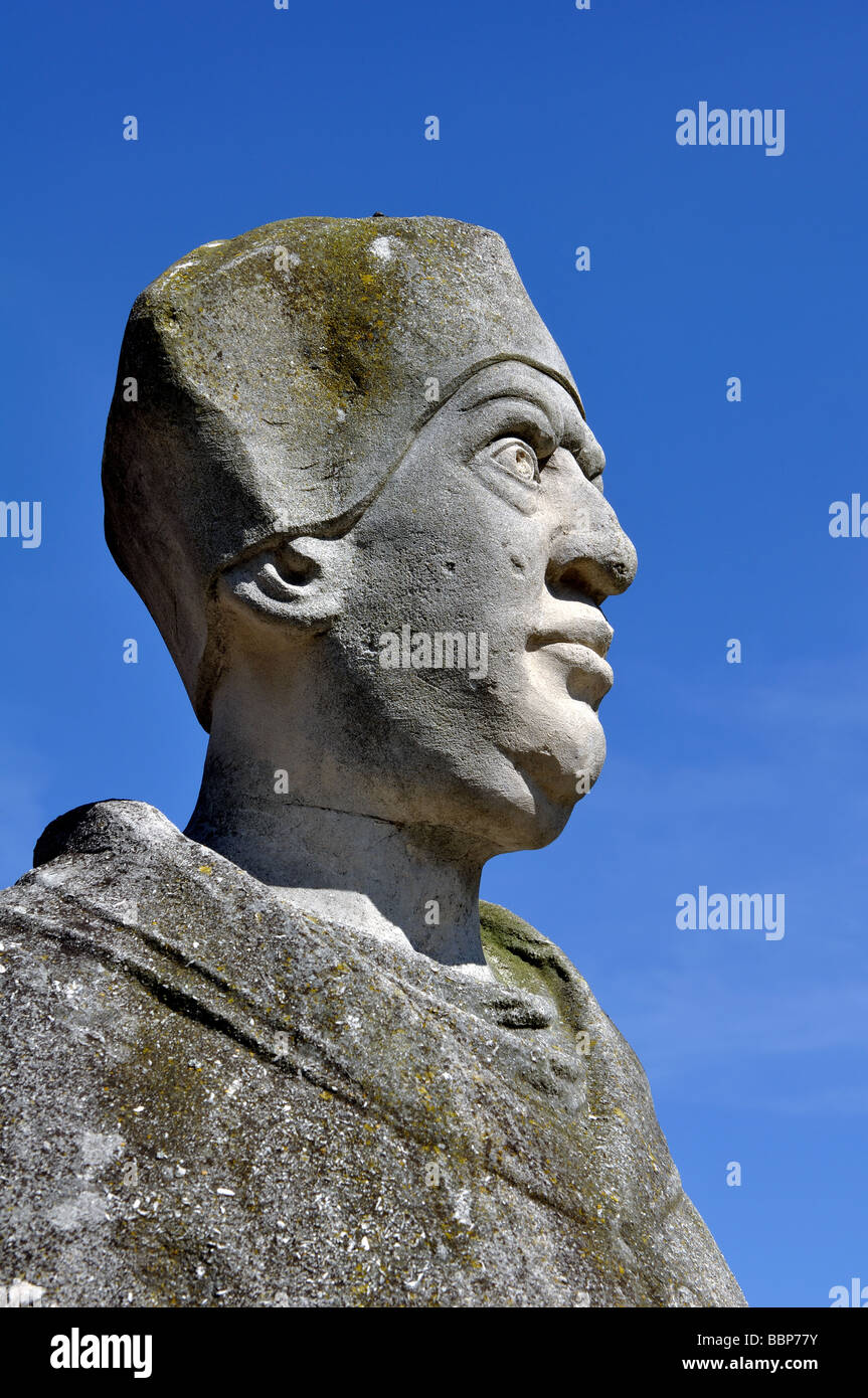 Cardinal Wolsey At Abbey Park High Resolution Stock Photography and ...