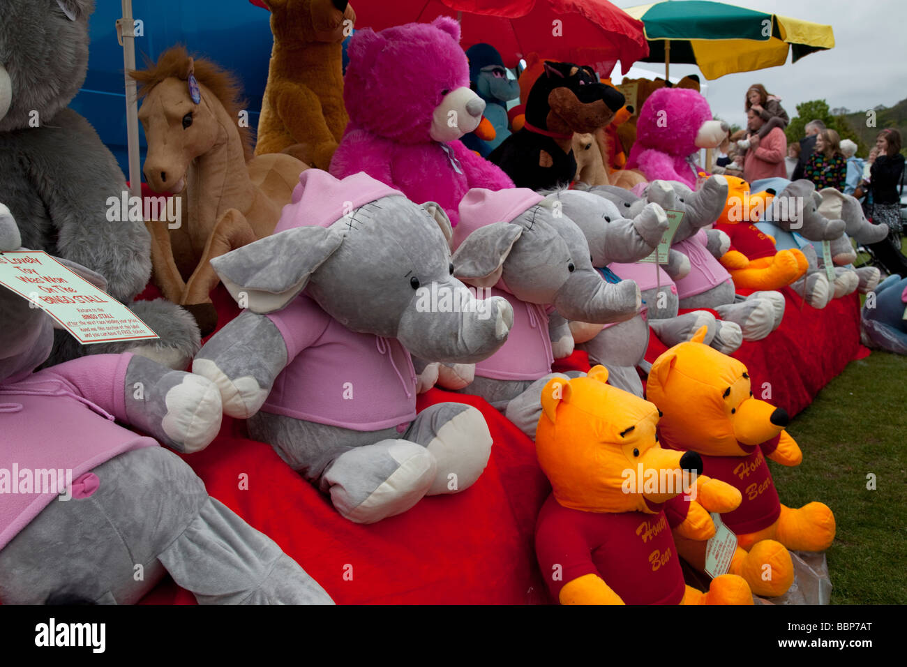 Toys prizes bears hi-res stock photography and images - Alamy