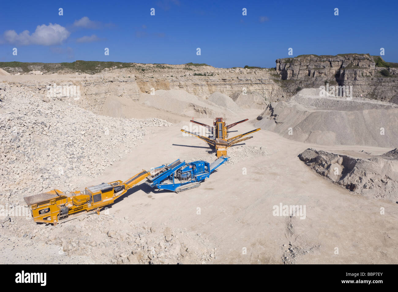 A stone quarry on the Isle of Portland in Dorset, England Stock Photo ...