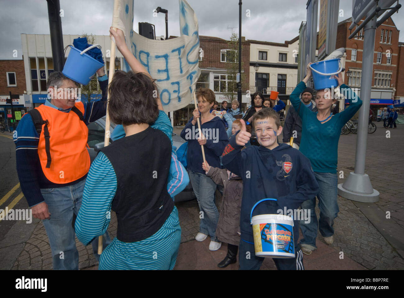 Stepping Out For Water, a walk in Laleham & Staines, Middx for the ...
