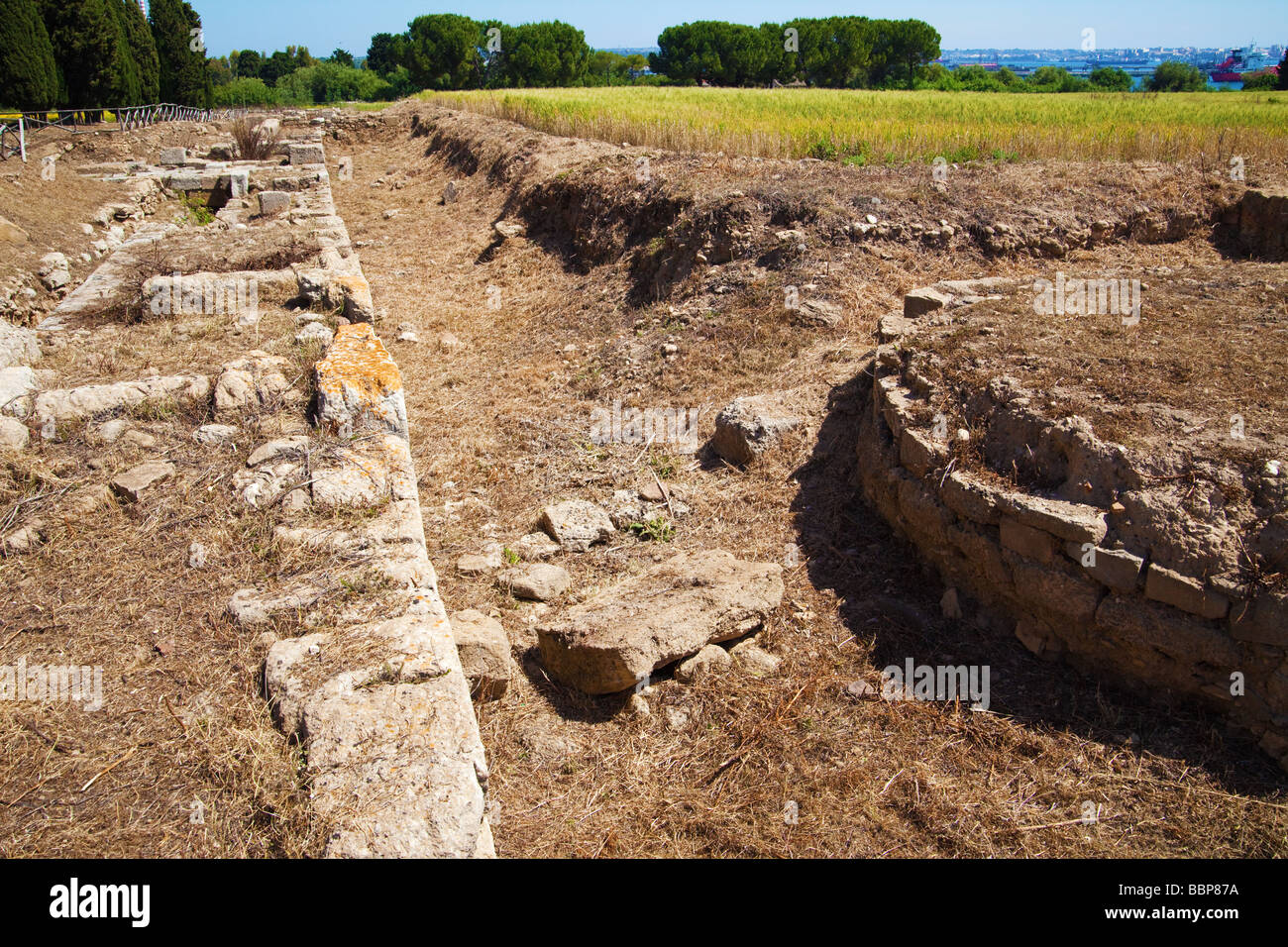 Megara hi-res stock photography and images - Alamy