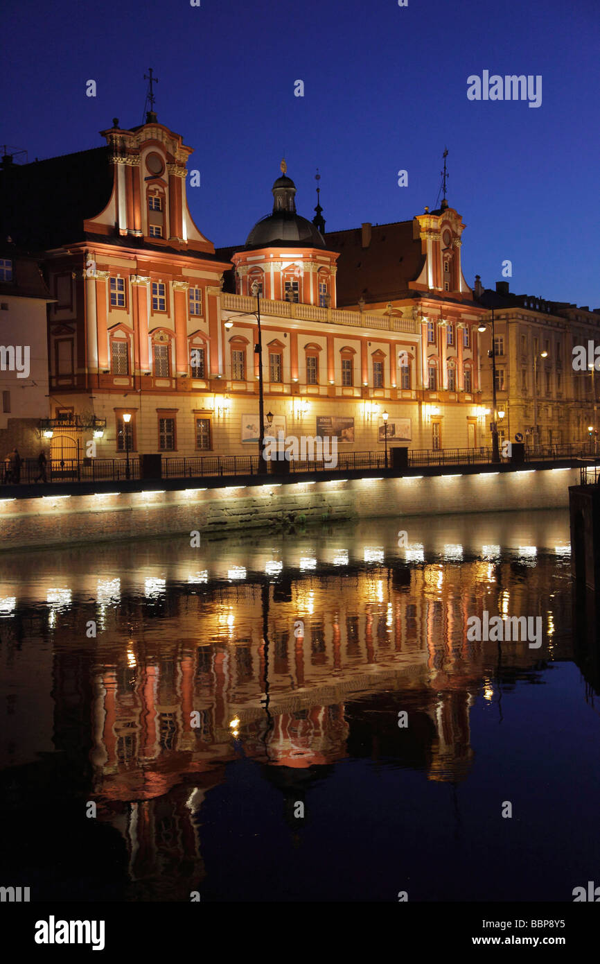 National library of poland hi-res stock photography and images - Alamy