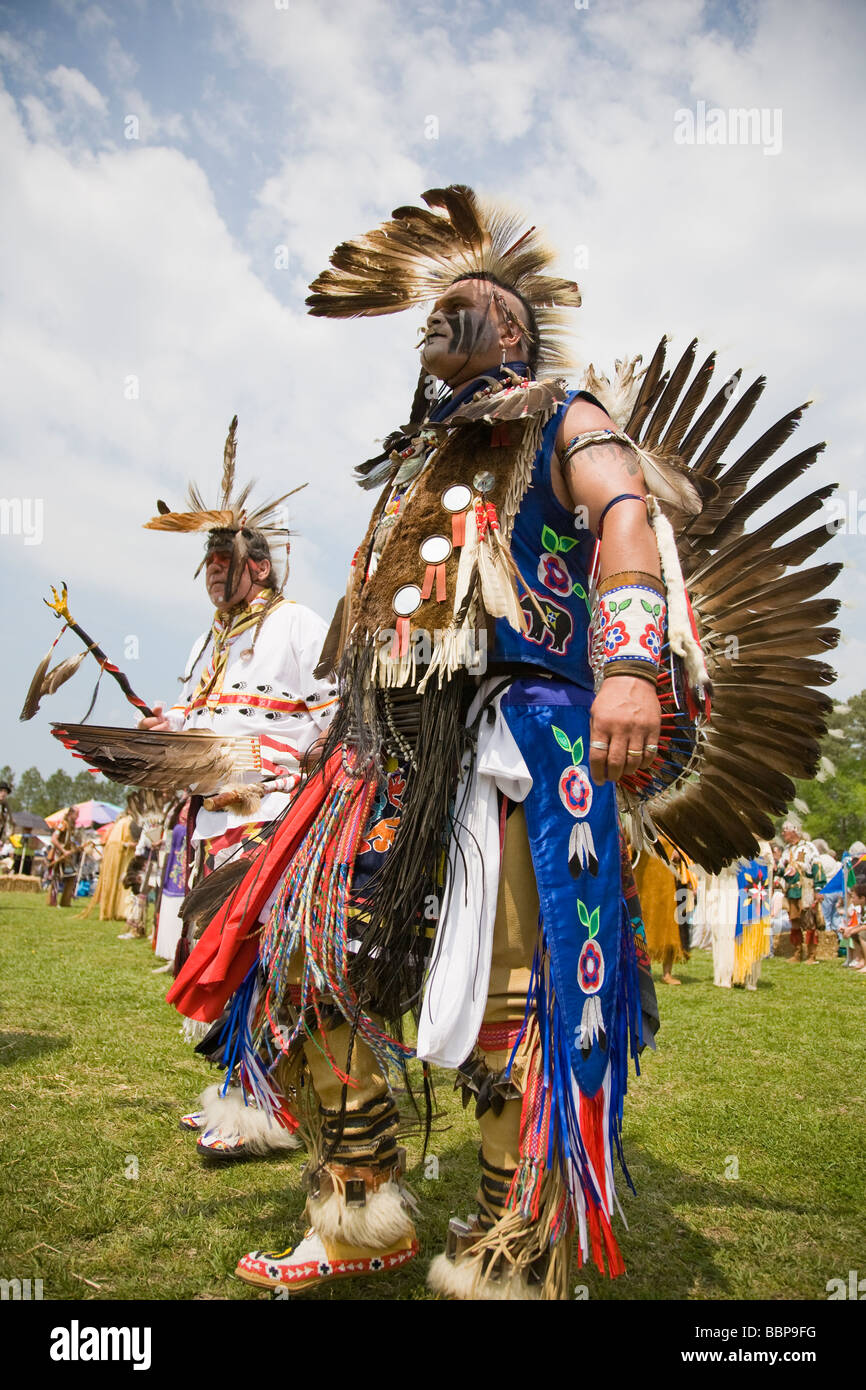 Native Americans dance in full traditional regalia at the 8th Annual ...