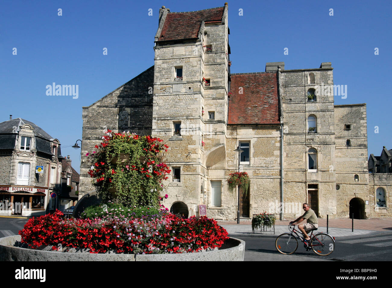 Dives sur mer hi-res stock photography and images - Alamy