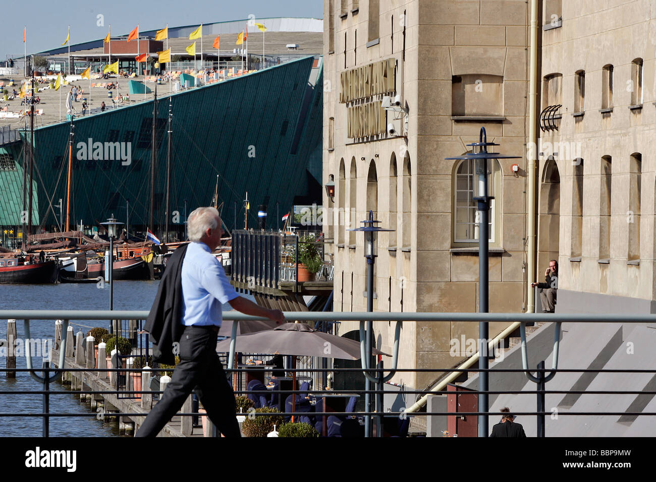 'NEMO' SCIENCE MUSEUM DESIGNED BY RENZO PIANO AND THE 'SCHEEPVAART ...