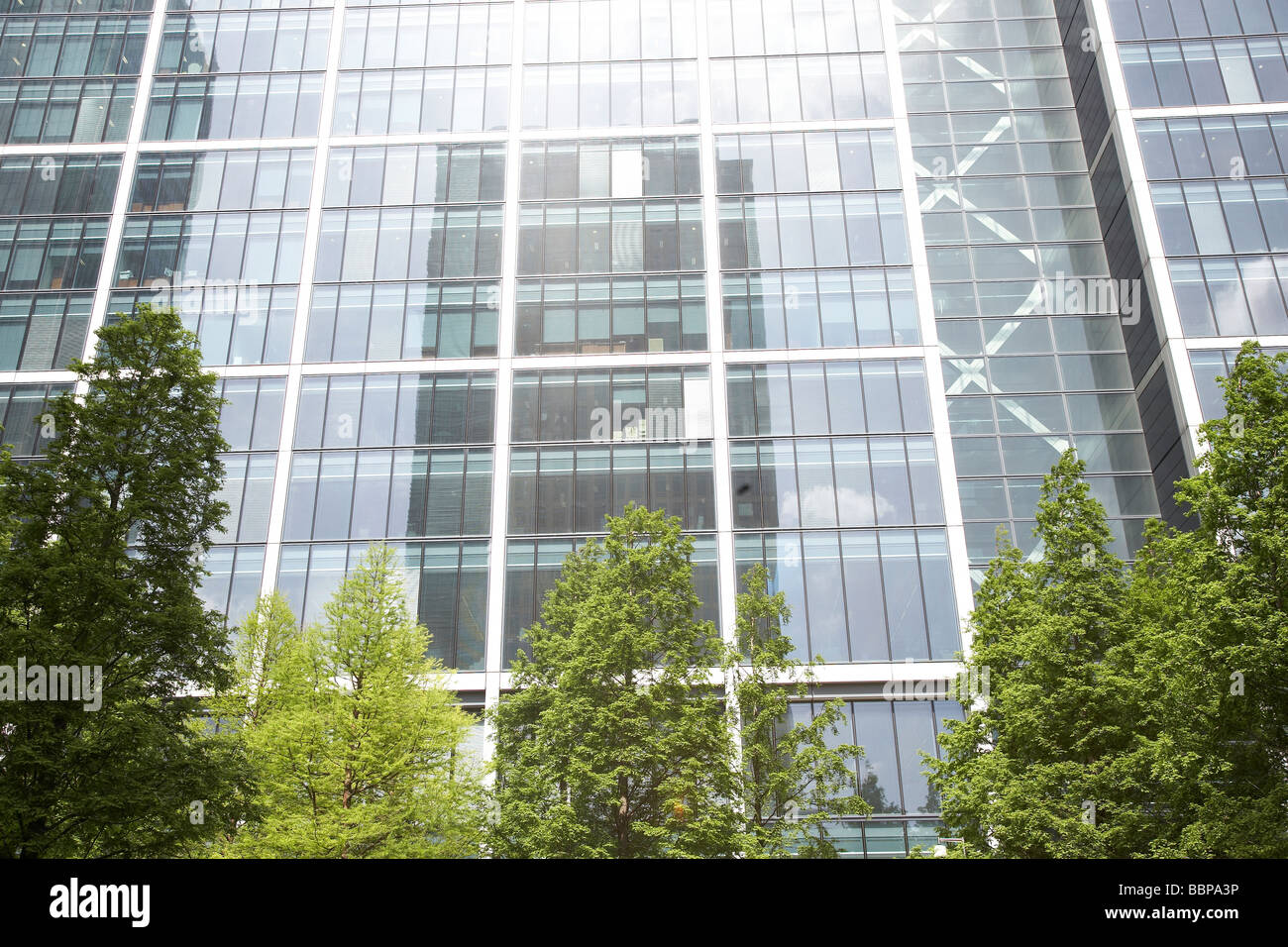 High rise office building details hi-res stock photography and images ...