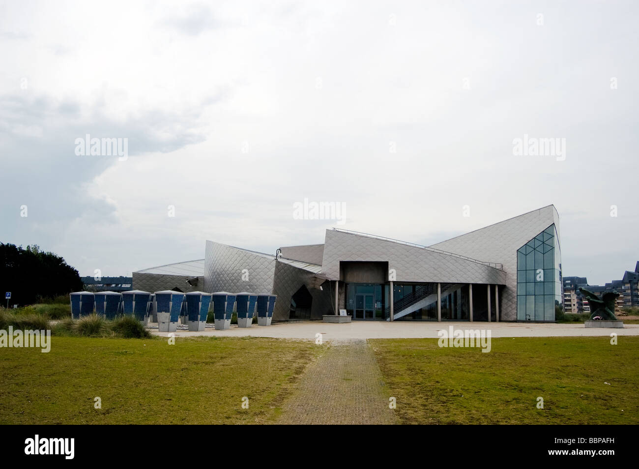 Juno beach memorial hi-res stock photography and images - Alamy